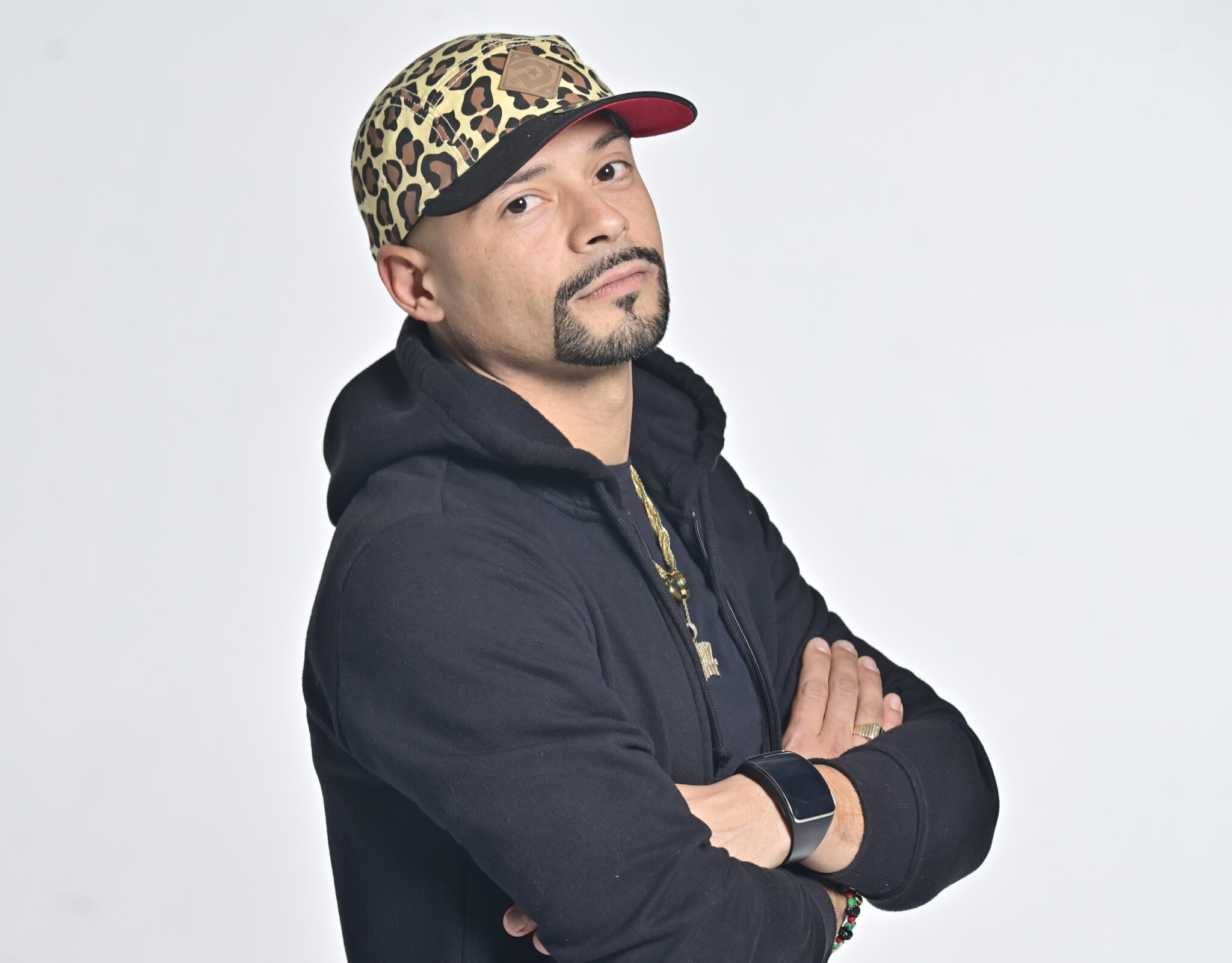 DeDe In the Morning – Compass Media Networks