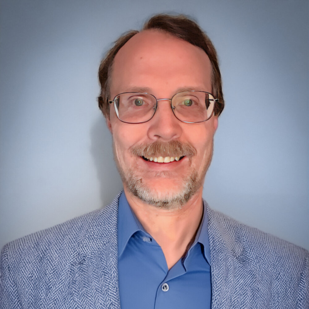 Zach Gelb – Compass Media Networks
